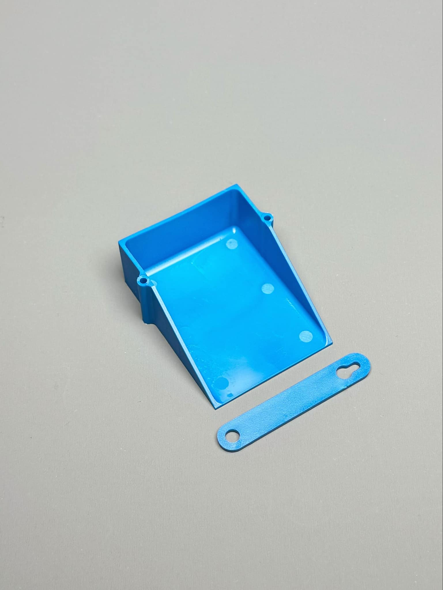 RC 10 Battery Cup Set Blue – L&L models